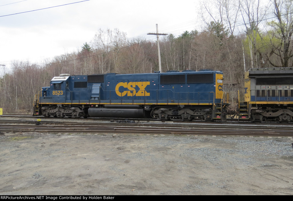 CSX 8523